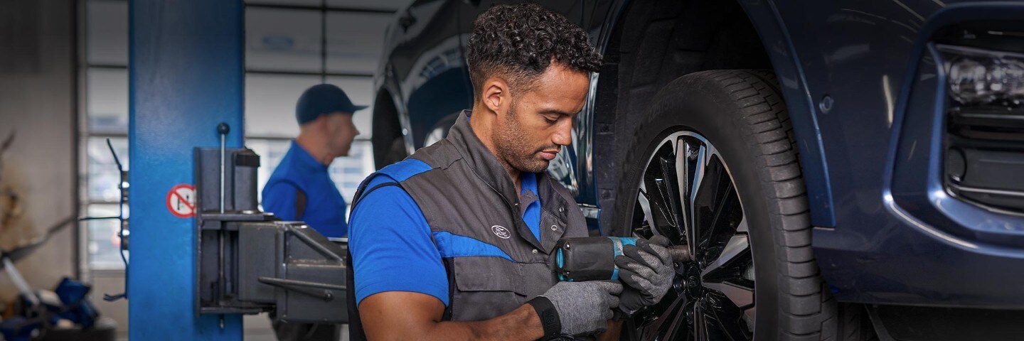 Ford Express Service | Ford LU